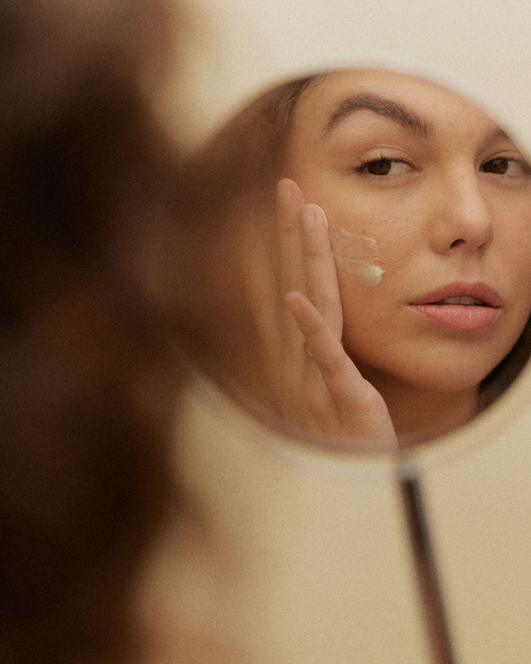 Guide to Product Layering – Skin Divinity Cosmetic Clinic